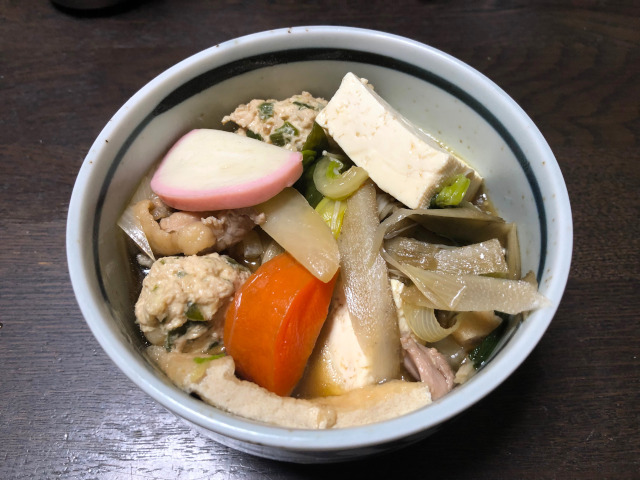 ちゃんこ鍋 (鶏ソップ)風: ぜんまいにもん